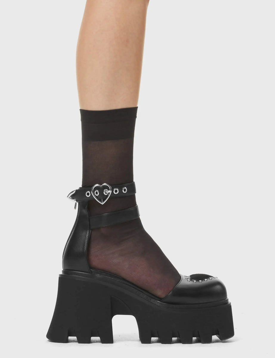 Work It Chunky Platform Shoes - LAMODA